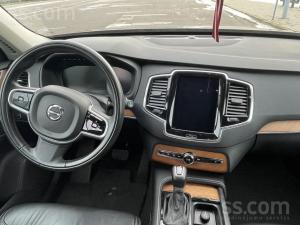 Black Volvo XC90 2017 in Riga, with an engine capacity of 2.00 L and mileage of 80 thousand km for 30500 €, photo 8 on AUTOMOTO.COM.LV