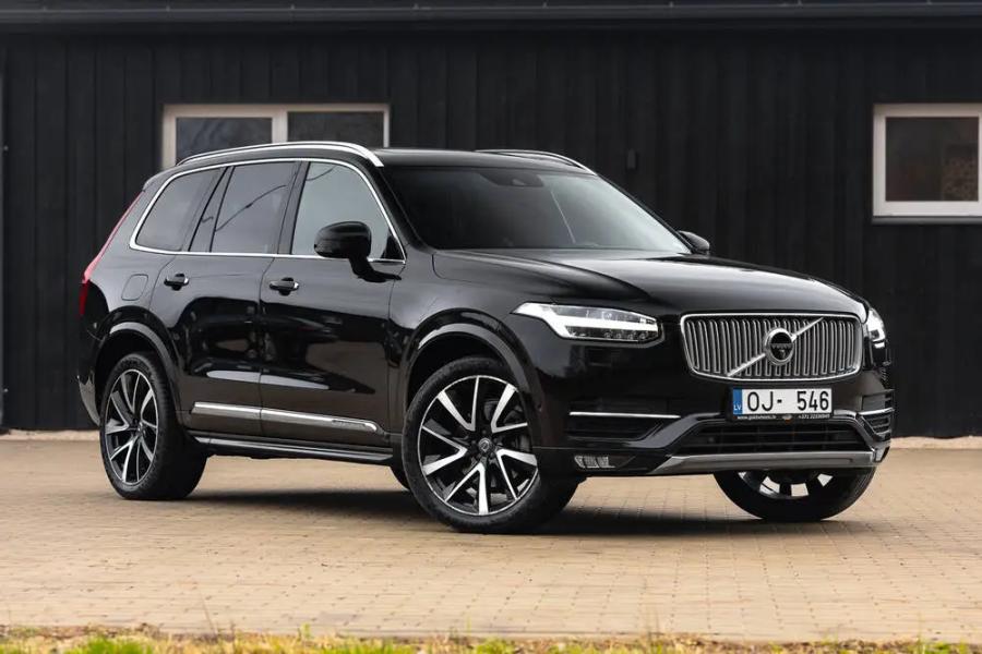 Melns Volvo XC90 2017 Jelgava, ar dzinēja tilpumu 2.00 L un nobraukumu 257 tūkst. km par 27900 €, foto 3 vietnē AUTOMOTO.COM.LV