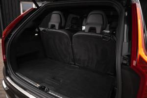 Melns Volvo XC90 2017 Jelgava, ar dzinēja tilpumu 2.00 L un nobraukumu 257 tūkst. km par 27900 €, foto 17 vietnē AUTOMOTO.COM.LV