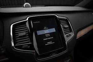 Melns Volvo XC90 2017 Jelgava, ar dzinēja tilpumu 2.00 L un nobraukumu 257 tūkst. km par 27900 €, foto 25 vietnē AUTOMOTO.COM.LV