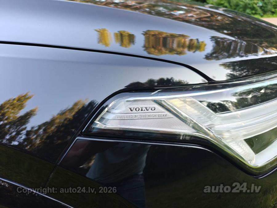 Melns Volvo XC90 2017 Tallina, ar dzinēja tilpumu 2.00 L un nobraukumu 216 tūkst. km par 27000 €, foto 7 vietnē AUTOMOTO.COM.LV
