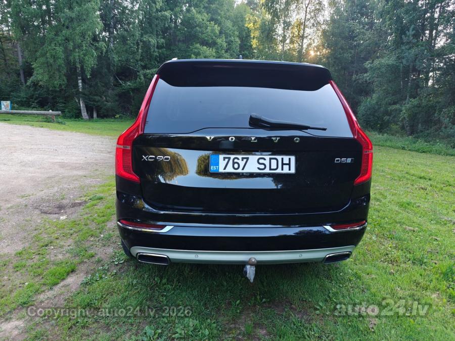 Melns Volvo XC90 2017 Tallina, ar dzinēja tilpumu 2.00 L un nobraukumu 216 tūkst. km par 27000 €, foto 9 vietnē AUTOMOTO.COM.LV