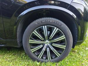 Melns Volvo XC90 2017 Tallina, ar dzinēja tilpumu 2.00 L un nobraukumu 216 tūkst. km par 27000 €, foto 10 vietnē AUTOMOTO.COM.LV