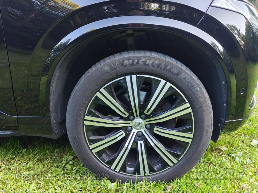 Melns Volvo XC90 2017 Tallina, ar dzinēja tilpumu 2.00 L un nobraukumu 216 tūkst. km par 27000 €, foto 10 vietnē AUTOMOTO.COM.LV