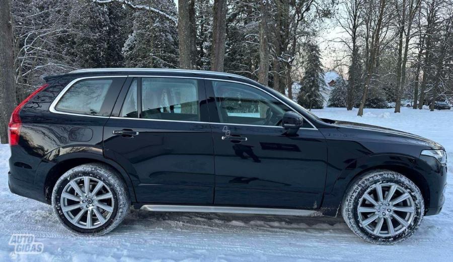 Black Volvo XC90 2017 in Kaunas, with an engine capacity of 2.00 L and mileage of 220 thousand km for 23900 €, photo 6 on AUTOMOTO.COM.LV