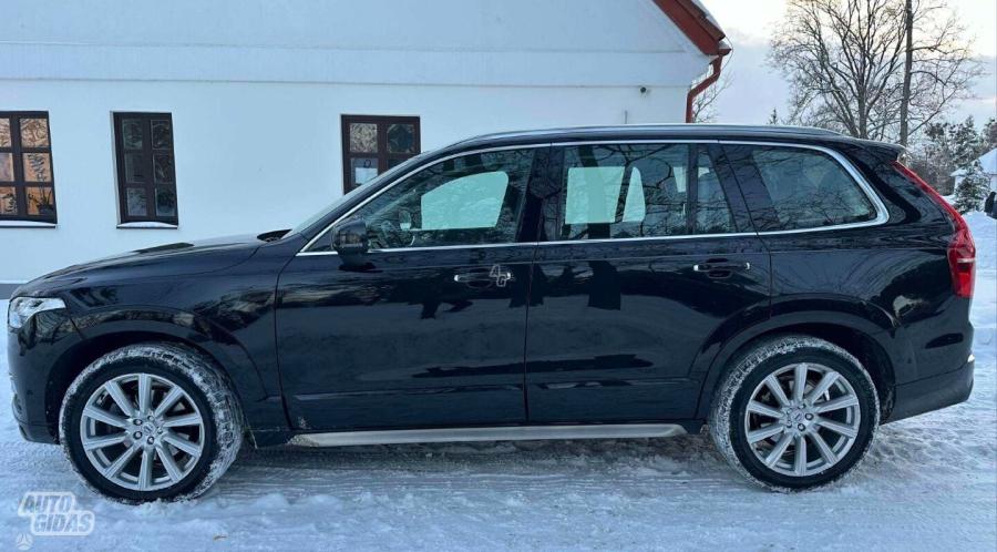 Black Volvo XC90 2017 in Kaunas, with an engine capacity of 2.00 L and mileage of 220 thousand km for 23900 €, photo 7 on AUTOMOTO.COM.LV