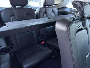 Black Volvo XC90 2017 in Kaunas, with an engine capacity of 2.00 L and mileage of 220 thousand km for 23900 €, photo 15 on AUTOMOTO.COM.LV