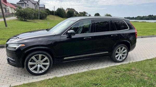 Volvo XC90 2017 in Telschi on AUTOMOTO.COM.LV Black Volvo XC90 2017 in Telschi, with an engine capacity of 1.97 L and mileage of 225 thousand km for 21900 €, photo 6 on AUTOMOTO.COM.LV