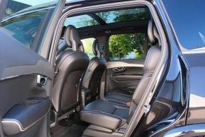 Melns Volvo XC90 2017 Kauņa, ar dzinēja tilpumu 2.00 L un nobraukumu 221 tūkst. km par 22900 €, foto 29 vietnē AUTOMOTO.COM.LV