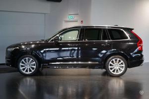 Melns Volvo XC90 2017 Viļņa, ar dzinēja tilpumu 1.97 L un nobraukumu 189 tūkst. km par 27900 €, foto 3 vietnē AUTOMOTO.COM.LV