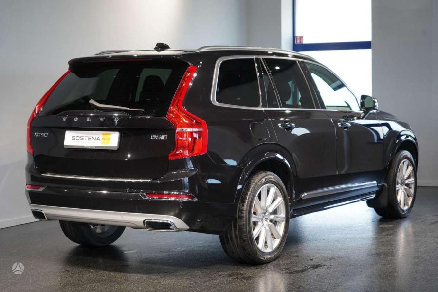 Melns Volvo XC90 2017 Viļņa, ar dzinēja tilpumu 1.97 L un nobraukumu 189 tūkst. km par 27900 €, foto 4 vietnē AUTOMOTO.COM.LV