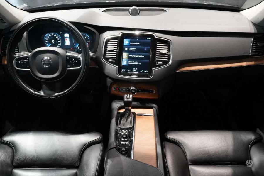 Melns Volvo XC90 2017 Viļņa, ar dzinēja tilpumu 1.97 L un nobraukumu 189 tūkst. km par 27900 €, foto 10 vietnē AUTOMOTO.COM.LV