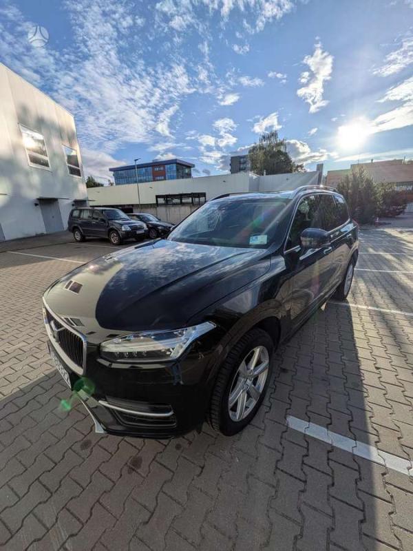 Black Volvo XC90 2017 in Vilnius, with an engine capacity of 1.97 L and mileage of 244 thousand km for 22300 €, photo 1 on AUTOMOTO.COM.LV