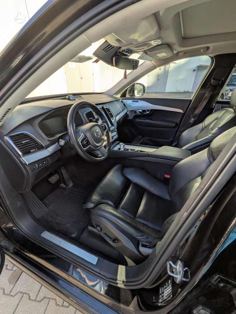 Melns Volvo XC90 2017 Viļņa, ar dzinēja tilpumu 1.97 L un nobraukumu 244 tūkst. km par 22300 €, foto 10 vietnē AUTOMOTO.COM.LV