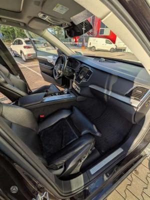 Melns Volvo XC90 2017 Viļņa, ar dzinēja tilpumu 1.97 L un nobraukumu 244 tūkst. km par 22300 €, foto 11 vietnē AUTOMOTO.COM.LV