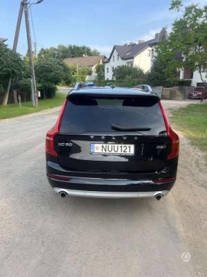 Black Volvo XC90 2017 in Vilnius, with an engine capacity of 1.97 L and mileage of 160 thousand km for 20900 €, photo 7 on AUTOMOTO.COM.LV