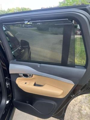 Black Volvo XC90 2017 in Vilnius, with an engine capacity of 1.97 L and mileage of 160 thousand km for 20900 €, photo 12 on AUTOMOTO.COM.LV