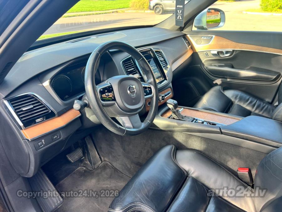 Black Volvo XC90 2017 in Tallinn, with an engine capacity of 2.00 L and mileage of 172 thousand km for 28900 €, photo 9 on AUTOMOTO.COM.LV
