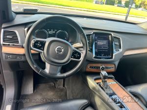 Black Volvo XC90 2017 in Tallinn, with an engine capacity of 2.00 L and mileage of 172 thousand km for 28900 €, photo 10 on AUTOMOTO.COM.LV