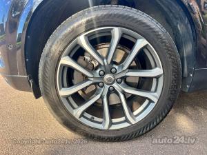 Black Volvo XC90 2017 in Tallinn, with an engine capacity of 2.00 L and mileage of 172 thousand km for 28900 €, photo 16 on AUTOMOTO.COM.LV