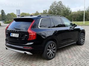Melns Volvo XC90 2017 Rīga, ar dzinēja tilpumu 2.00 L un nobraukumu 113 tūkst. km par 25750 €, foto 3 vietnē AUTOMOTO.COM.LV