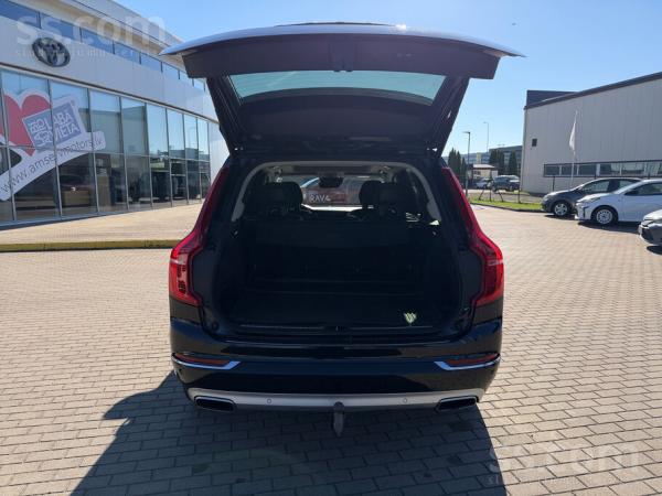 Black Volvo XC90 2017 in Liepaja, with an engine capacity of 2.00 L and mileage of 189 thousand km for 19400 €, photo 10 on AUTOMOTO.COM.LV