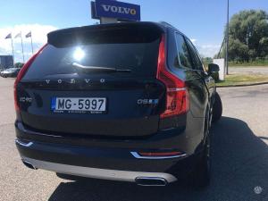 Black Volvo XC90 2018 in Riga, with an engine capacity of 1.97 L and mileage of 59 thousand km for 28900 €, photo 11 on AUTOMOTO.COM.LV