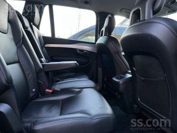 Black Volvo XC90 2018 in Riga, with an engine capacity of 2.00 L and mileage of 260 thousand km for 20900 €, photo 7 on AUTOMOTO.COM.LV