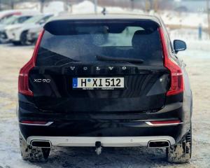 Black Volvo XC90 2018 in Vilnius, with an engine capacity of 2.00 L and mileage of 116 thousand km for 29450 €, photo 9 on AUTOMOTO.COM.LV