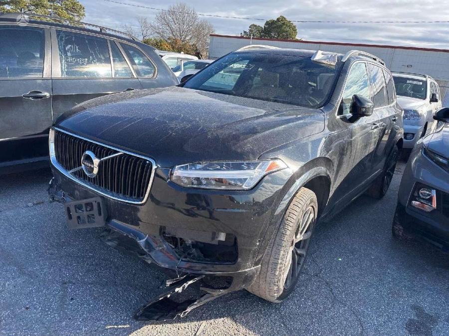 Melns Volvo XC90 2018 Viļņa, ar dzinēja tilpumu 1.97 L un nobraukumu 175 tūkst. km par 11800 €, foto 1 vietnē AUTOMOTO.COM.LV
