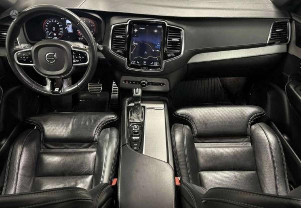 Melns Volvo XC90 2018 Klaipėda, ar dzinēja tilpumu 2.00 L un nobraukumu 158 tūkst. km par 29100 €, foto 7 vietnē AUTOMOTO.COM.LV