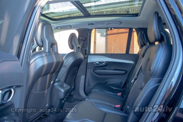 Black Volvo XC90 2018 in Tallinn, with an engine capacity of 2.00 L and mileage of 134 thousand km for 34990 €, photo 4 on AUTOMOTO.COM.LV