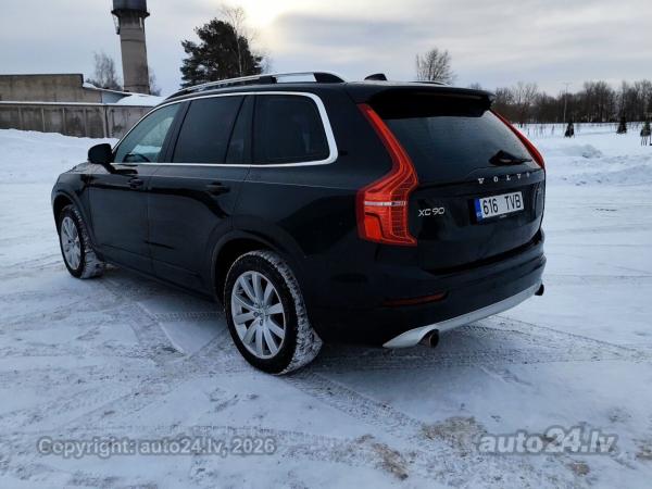 Black Volvo XC90 2018 in Johvi, with an engine capacity of 2.00 L and mileage of 278 thousand km for 21700 €, photo 4 on AUTOMOTO.COM.LV