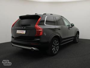 Black Volvo XC90 2018 in Vilnius, with an engine capacity of 2.00 L and mileage of 235 thousand km for 22799 €, photo 8 on AUTOMOTO.COM.LV