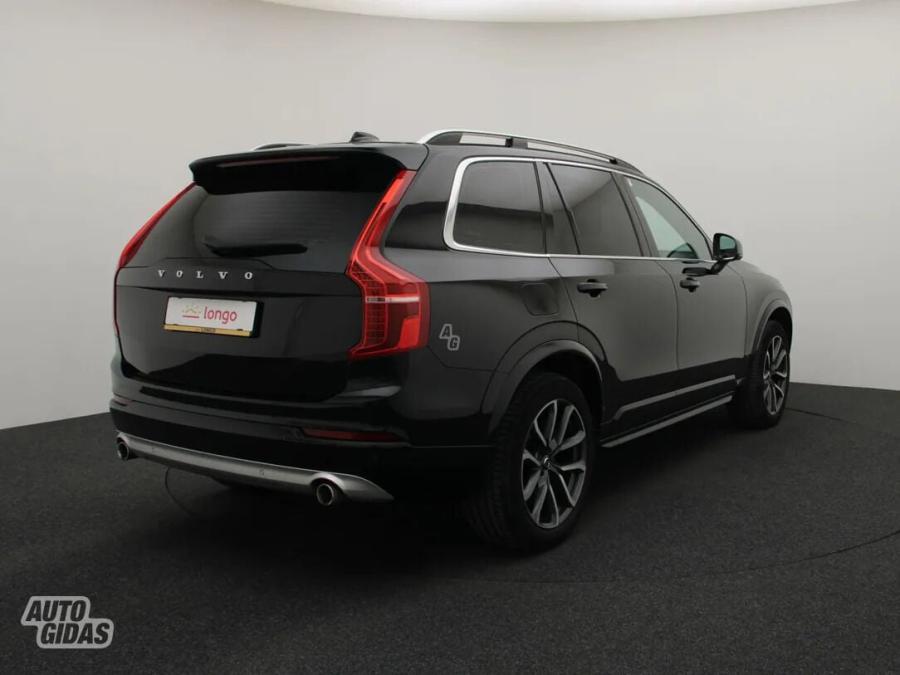 Black Volvo XC90 2018 in Vilnius, with an engine capacity of 2.00 L and mileage of 235 thousand km for 22799 €, photo 8 on AUTOMOTO.COM.LV