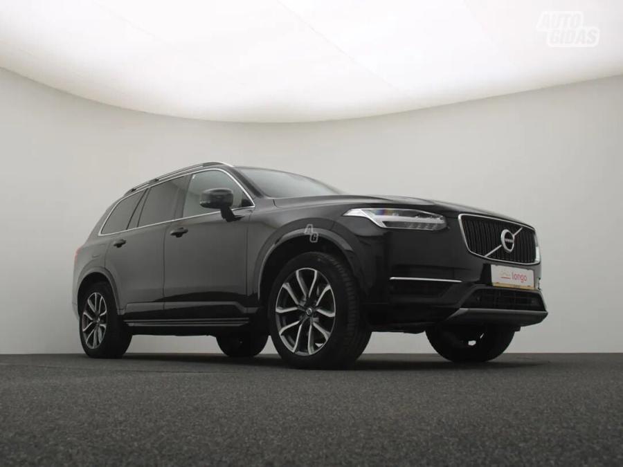 Black Volvo XC90 2018 in Vilnius, with an engine capacity of 2.00 L and mileage of 235 thousand km for 22799 €, photo 11 on AUTOMOTO.COM.LV