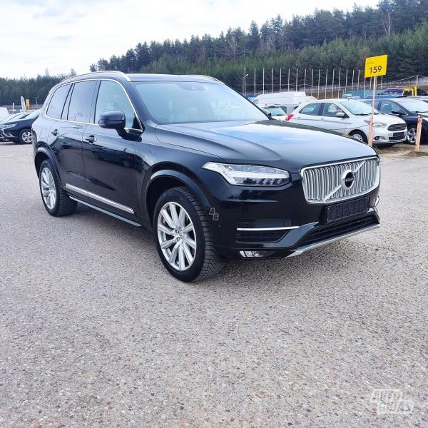 Black Volvo XC90 2018 in Vilnius, with an engine capacity of 2.00 L and mileage of 297 thousand km for 18900 €, photo 3 on AUTOMOTO.COM.LV