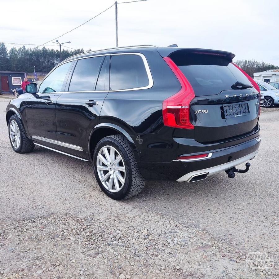 Black Volvo XC90 2018 in Vilnius, with an engine capacity of 2.00 L and mileage of 297 thousand km for 18900 €, photo 7 on AUTOMOTO.COM.LV