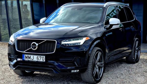 Black Volvo XC90 2018 in Kretinga, with an engine capacity of 2.00 L and mileage of 121 thousand km for 27799 €, photo 4 on AUTOMOTO.COM.LV