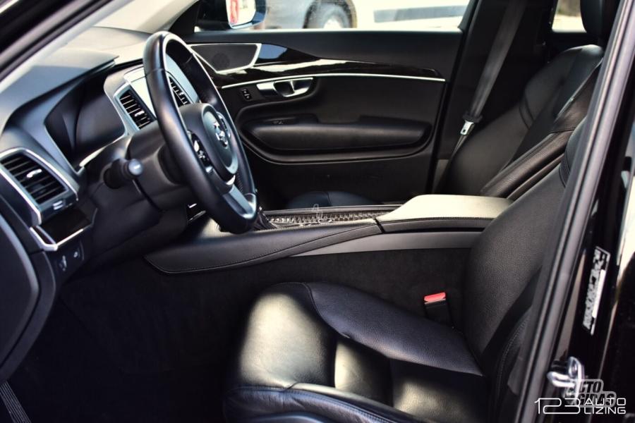 Black Volvo XC90 2018 in Kretinga, with an engine capacity of 2.00 L and mileage of 170 thousand km for 25500 €, photo 13 on AUTOMOTO.COM.LV
