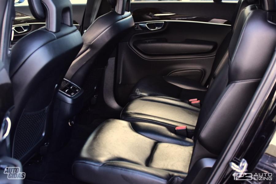 Black Volvo XC90 2018 in Kretinga, with an engine capacity of 2.00 L and mileage of 170 thousand km for 25500 €, photo 14 on AUTOMOTO.COM.LV