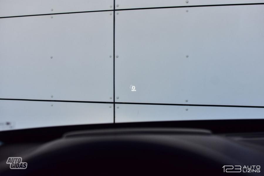 Black Volvo XC90 2018 in Kretinga, with an engine capacity of 2.00 L and mileage of 170 thousand km for 25500 €, photo 25 on AUTOMOTO.COM.LV