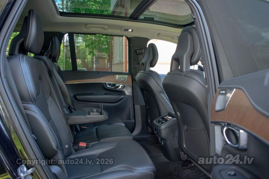 Melns Volvo XC90 2018 Tallina, ar dzinēja tilpumu 2.00 L un nobraukumu 150 tūkst. km par 39990 €, foto 5 vietnē AUTOMOTO.COM.LV