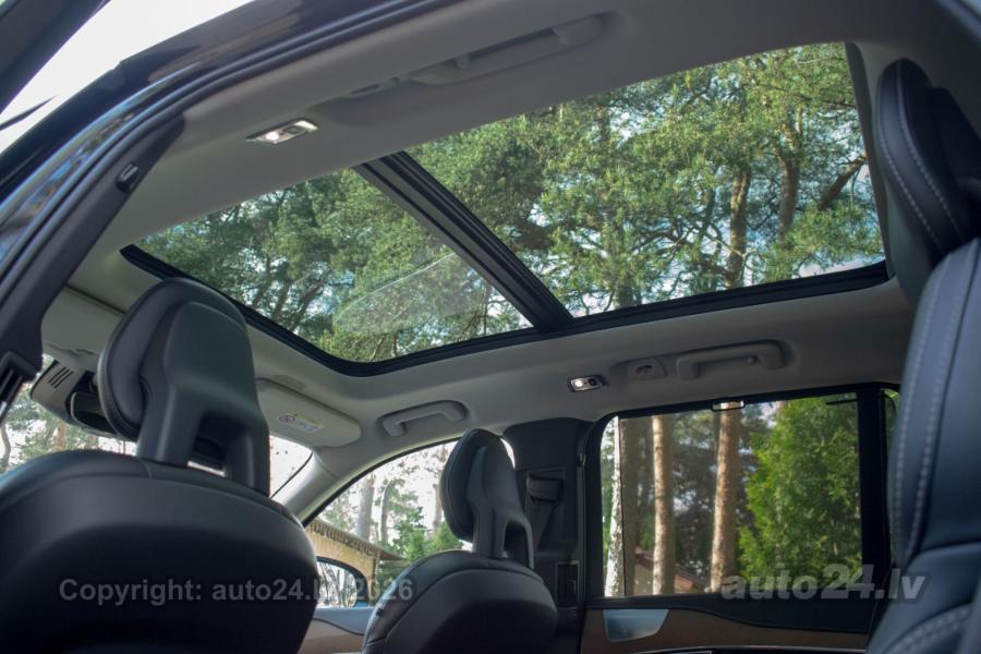 Melns Volvo XC90 2018 Tallina, ar dzinēja tilpumu 2.00 L un nobraukumu 150 tūkst. km par 39990 €, foto 16 vietnē AUTOMOTO.COM.LV