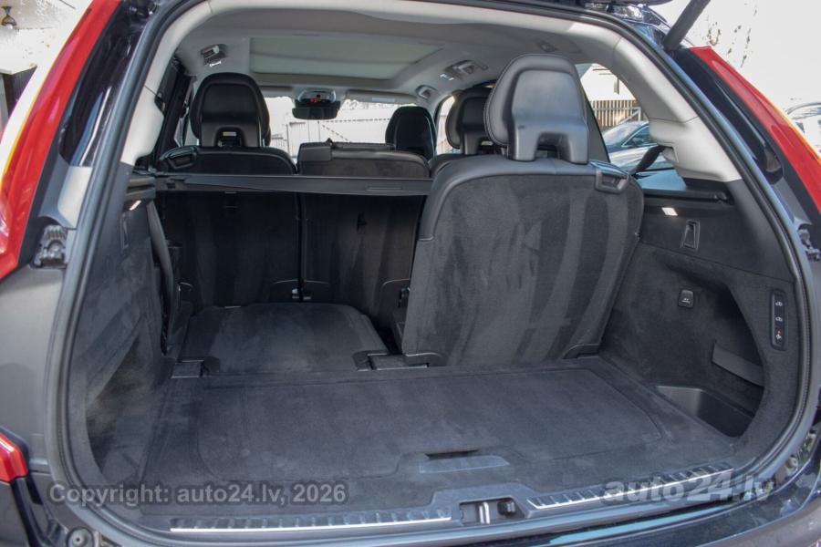 Melns Volvo XC90 2018 Tallina, ar dzinēja tilpumu 2.00 L un nobraukumu 150 tūkst. km par 39990 €, foto 22 vietnē AUTOMOTO.COM.LV