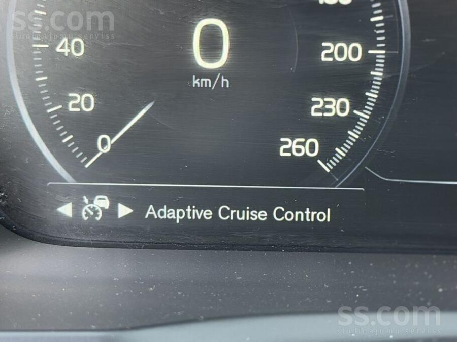 Melns Volvo XC90 2018 Rīga, ar dzinēja tilpumu 2.00 L un nobraukumu 246 tūkst. km par 21500 €, foto 14 vietnē AUTOMOTO.COM.LV
