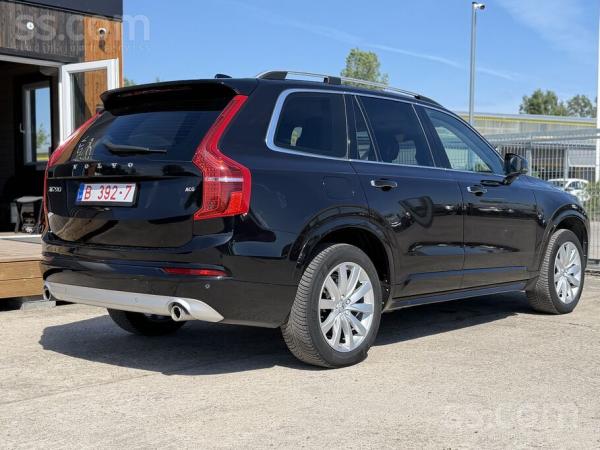 Black Volvo XC90 2018 in Riga, with an engine capacity of 2.00 L and mileage of 246 thousand km for 21900 €, photo 6 on AUTOMOTO.COM.LV