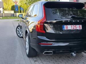 Black Volvo XC90 2018 in Riga, with an engine capacity of 2.00 L and mileage of 252 thousand km for 21900 €, photo 9 on AUTOMOTO.COM.LV