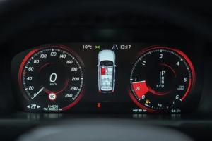 Черный Вольво ХС90 2018 в Лиепая, объемом двигателя 2.00 л и пробегом 114 тыс. км за 43900 €, фото 22 на AUTOMOTO.COM.LV