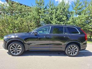 Black Volvo XC90 2018 in Klaipeda, with an engine capacity of 1.97 L and mileage of 131 thousand km for 23900 €, photo 6 on AUTOMOTO.COM.LV